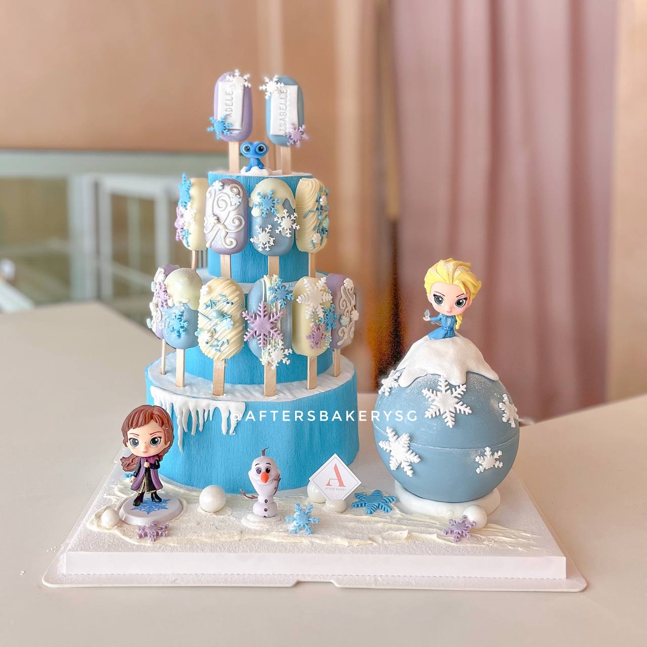 Custom Cakes Singapore