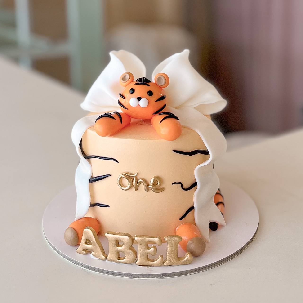 Safari Tiger Ribbon Cake