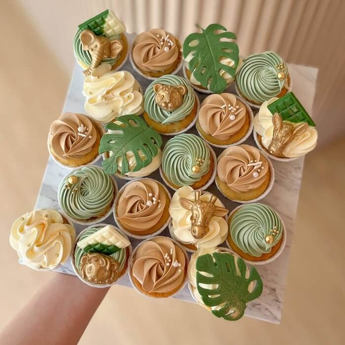 Mini Safari Cupcakes
