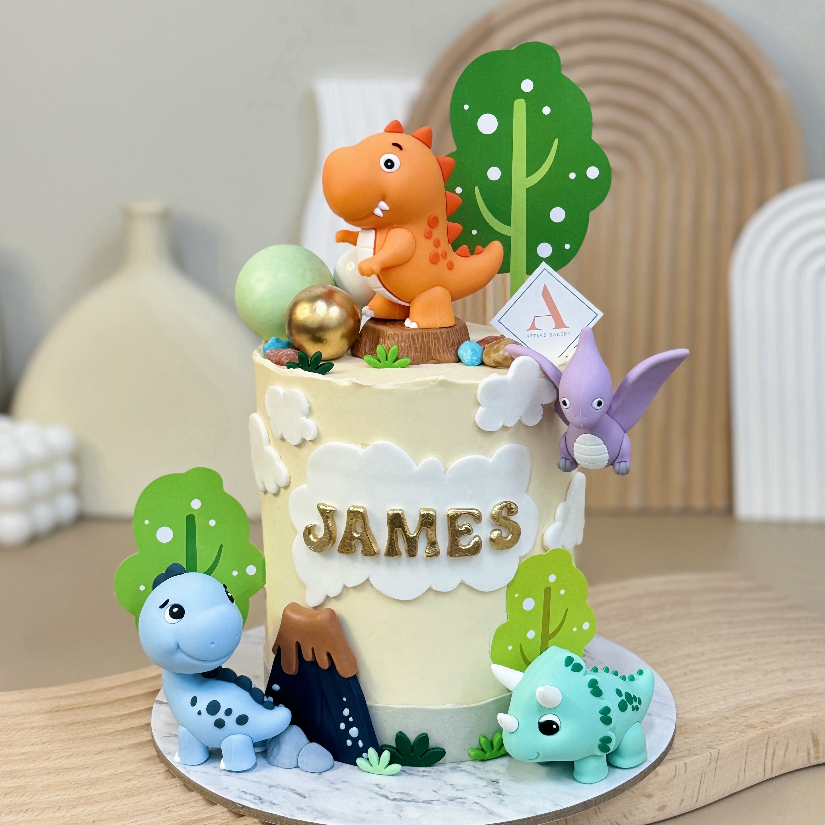 Lizzo Dinosaur Paradise Cake